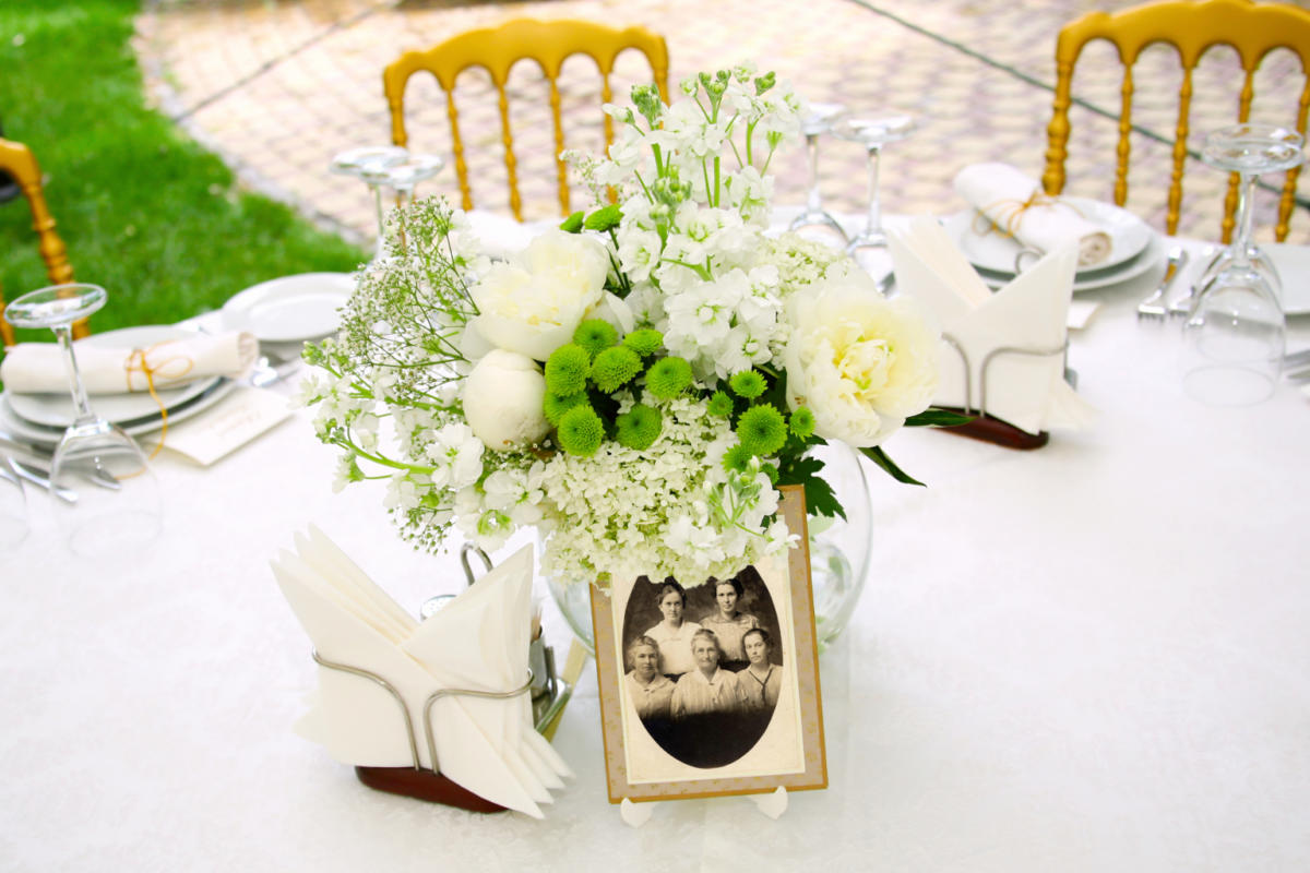 Family Reunion Centerpieces Table Decorations